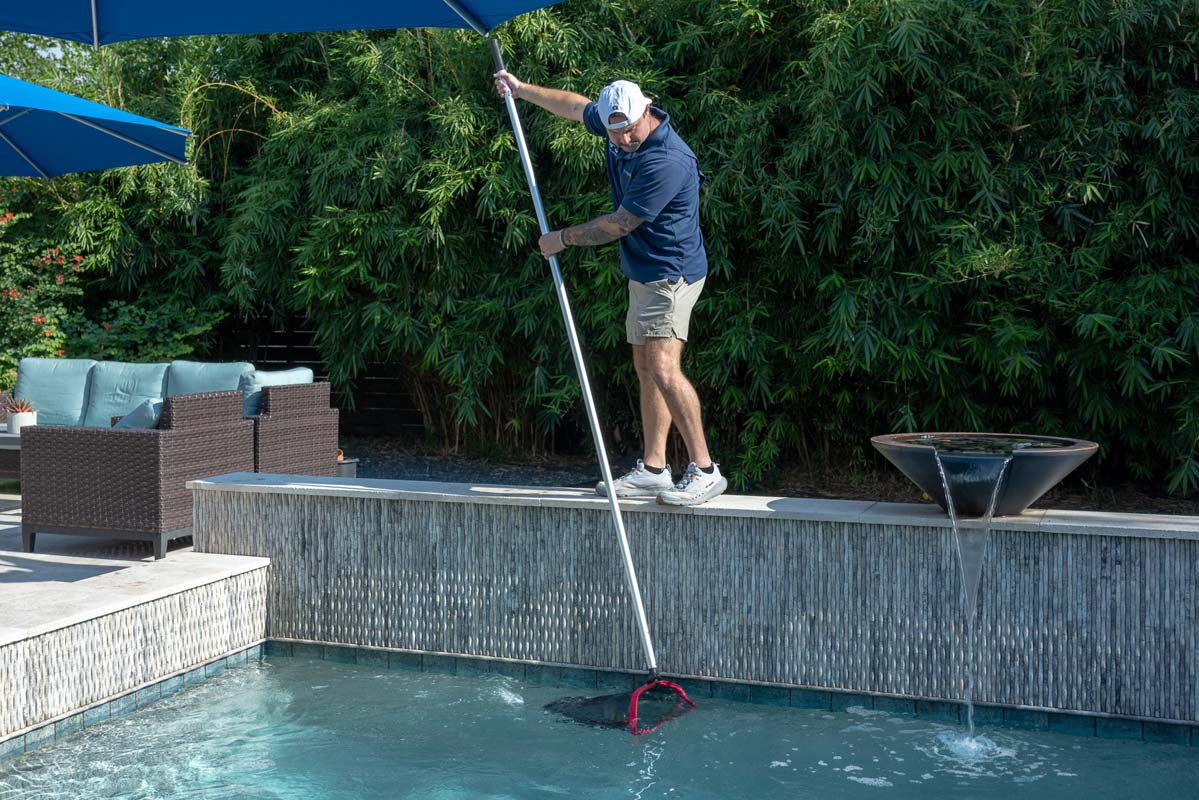 Pool Service In The Heights | Manning Pool Service